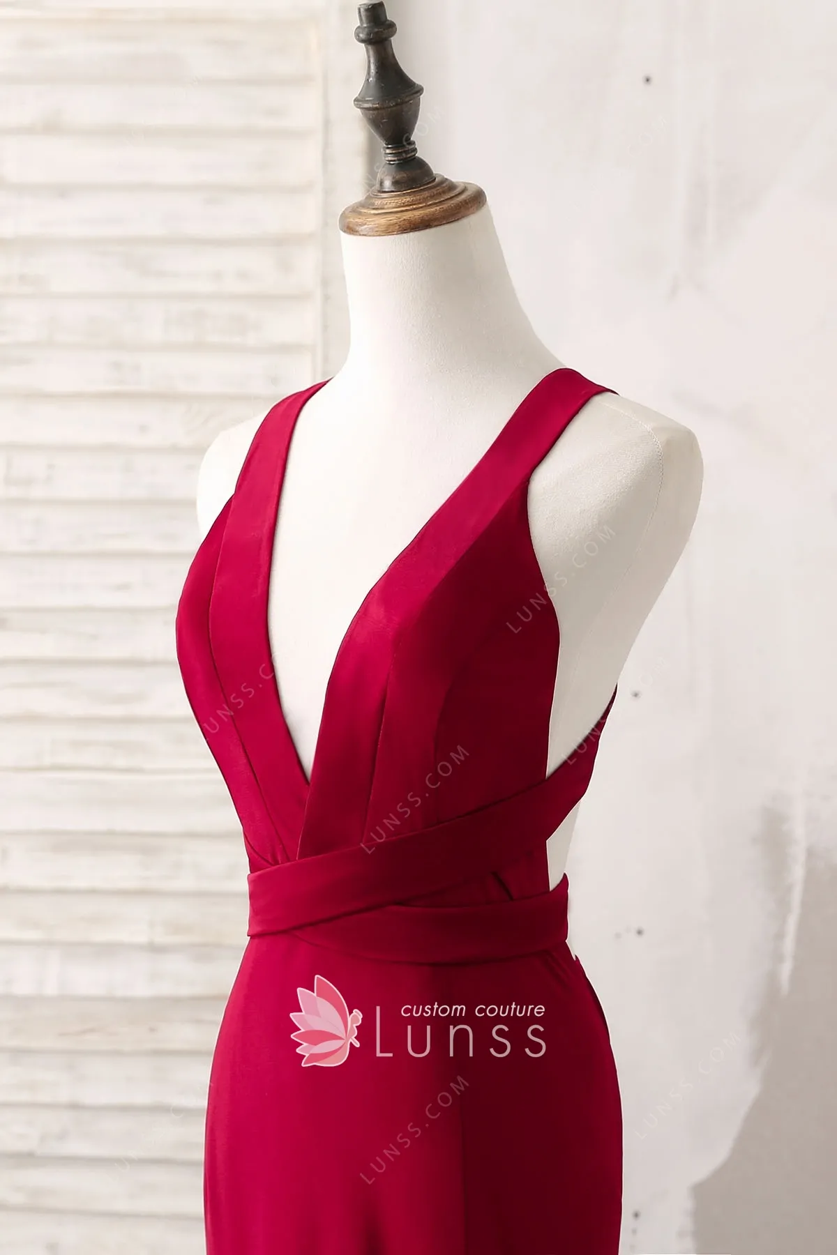 Elegant Ruby Spandex V-Neck Long Train Mermaid Prom Dress - Lunss