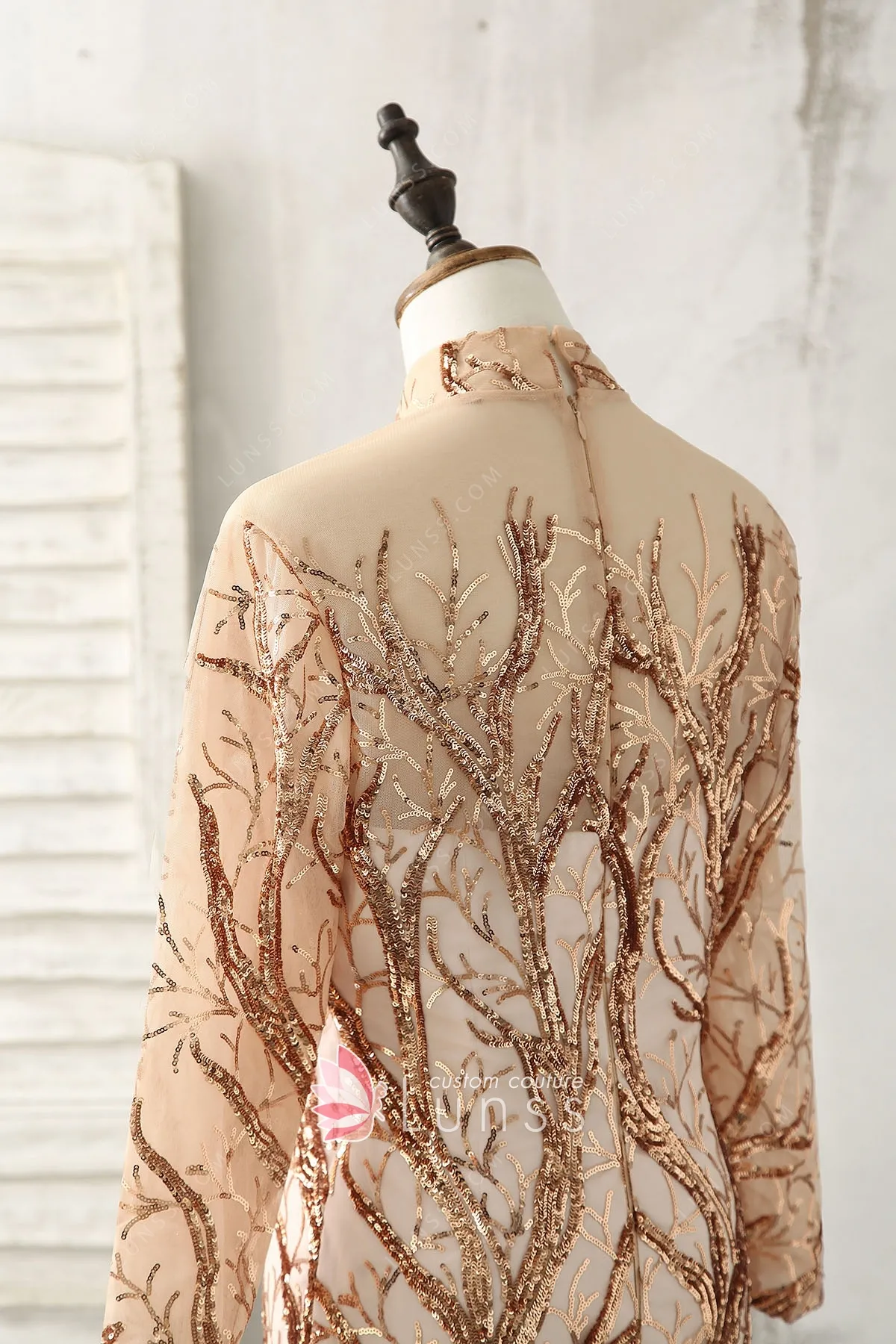 Unique Gold Root Sequin Long Sleeve Short Prom Dress - Lunss