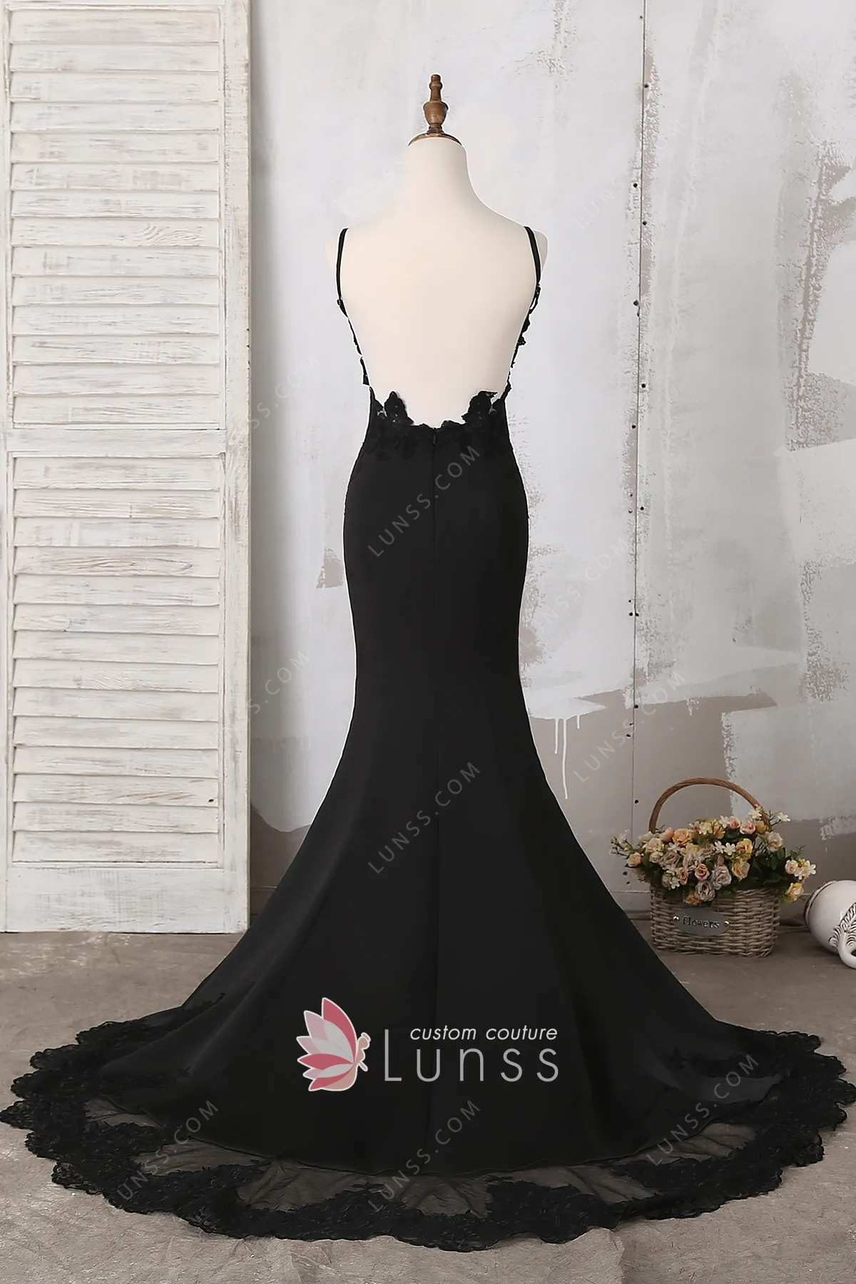 Black Jagged Lace Low Back Mermaid Long Train Formal Gown - Lunss