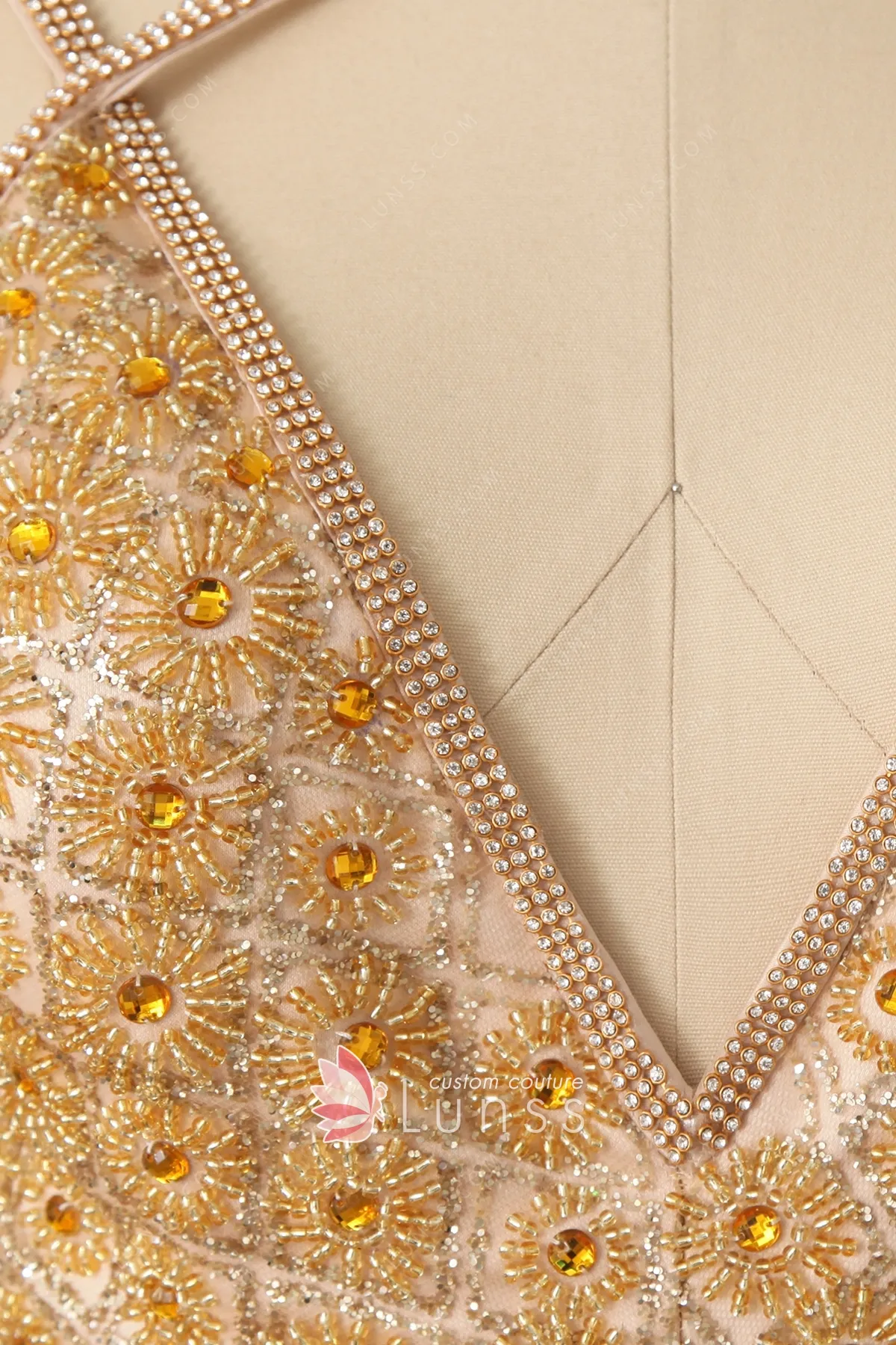 Luxury Beaded Gold Glitter V-neckline Trumpet Prom Dress - Lunss