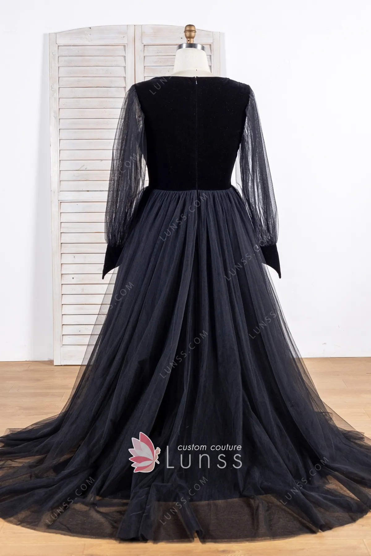 Black Velvet & Tulle Basque Waist Plus Size Prom Dress - Lunss