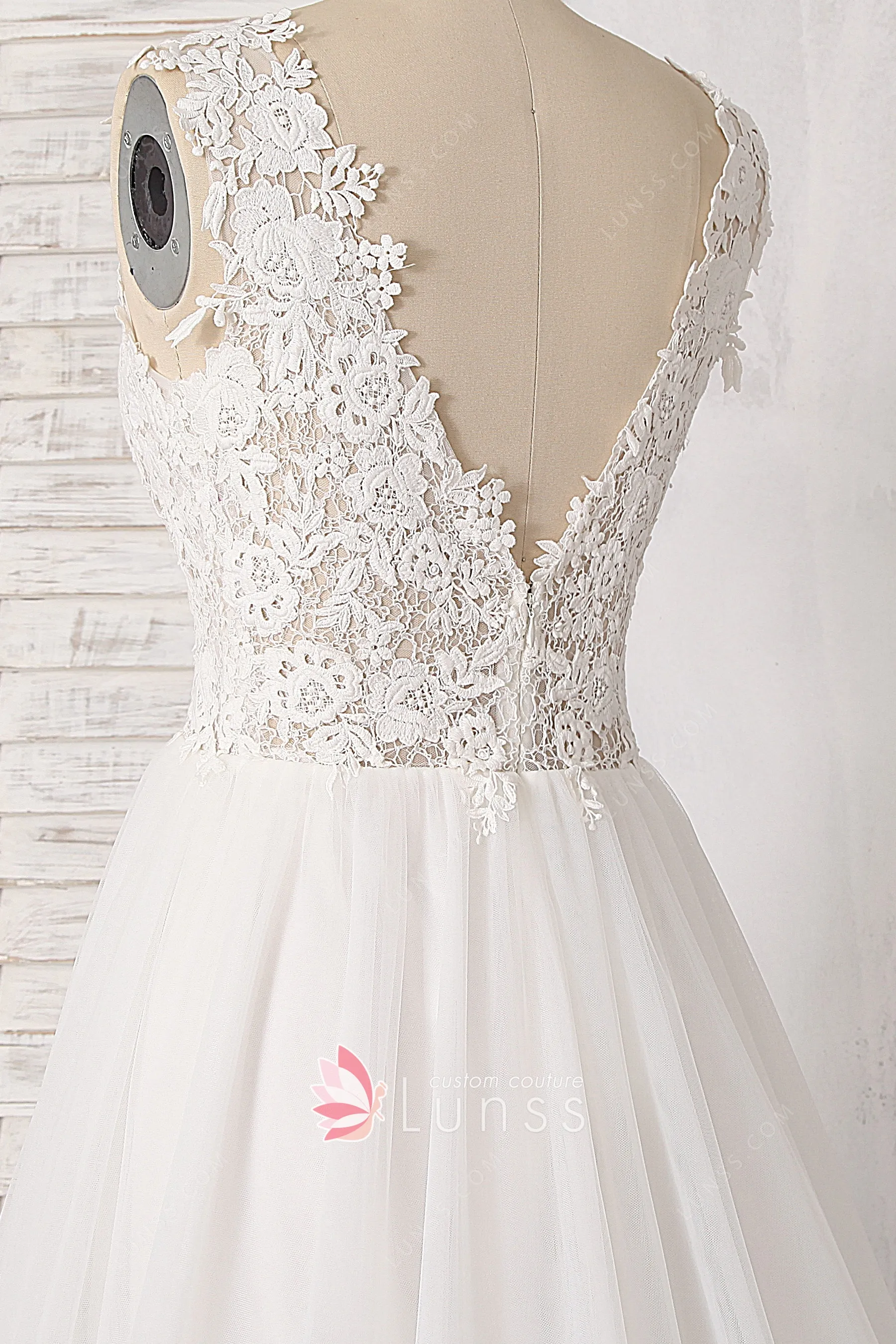 Romantic Illusion Lace Tulle A-line Beach Wedding Dress - Lunss