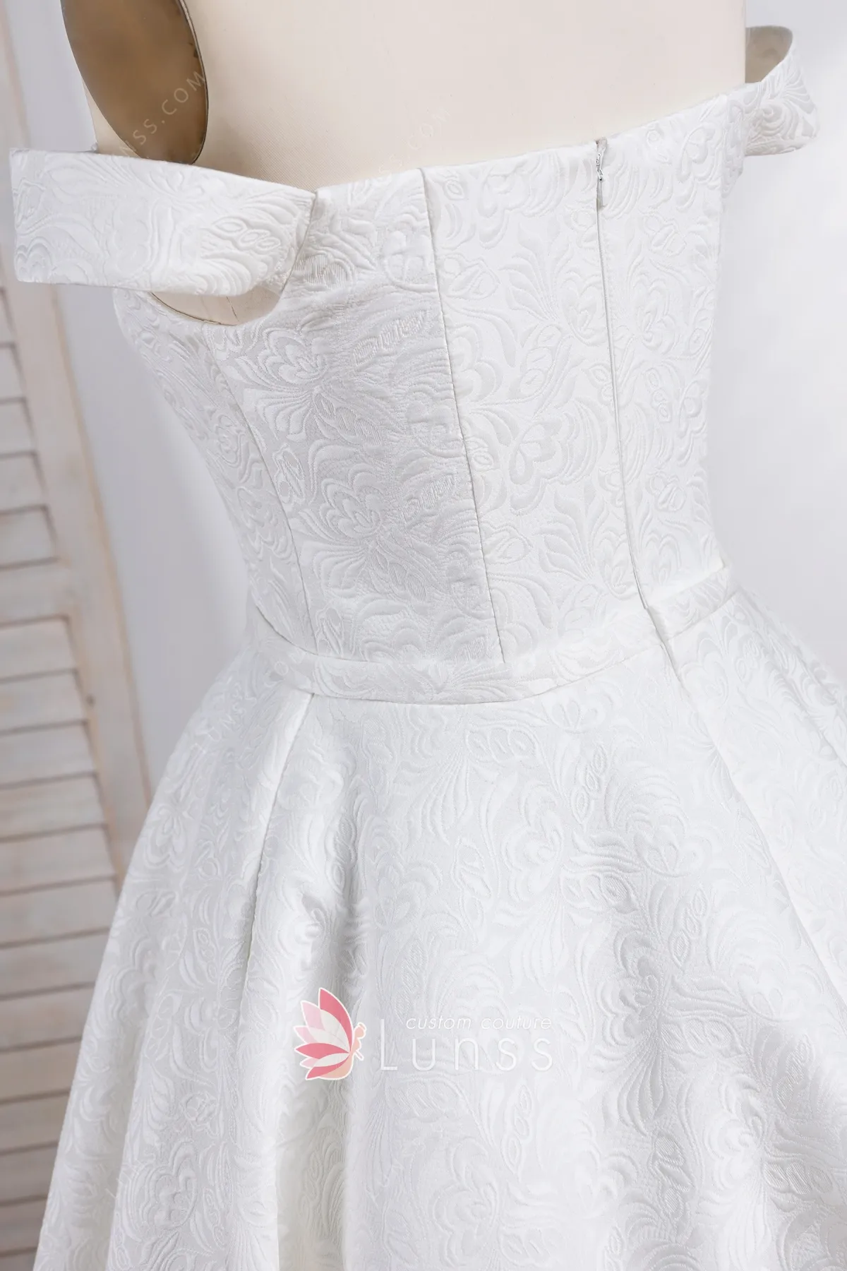 Thick Ivory Lace Off-the-shoulder Bridal Dress - Lunss